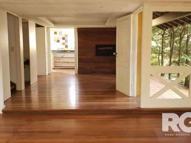 Casa / Sobrado em Condomínio para Venda em Porto Alegre/RS Cavalhada 3 Quartos