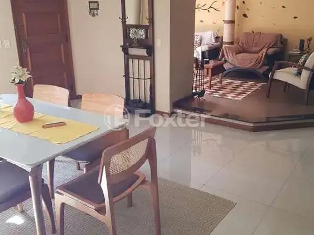 Casa / Sobrado em Condomínio para Venda em Porto Alegre/RS Cavalhada 3 Quartos