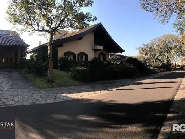 Casa / Sobrado em Condomínio para Venda em Porto Alegre/RS Cavalhada 3 Quartos