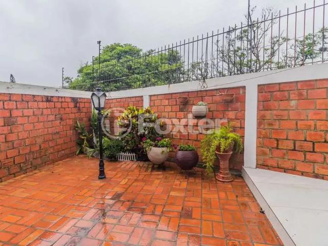 Casa / Sobrado em Condomínio para Venda em Porto Alegre/RS Cavalhada 3 Quartos