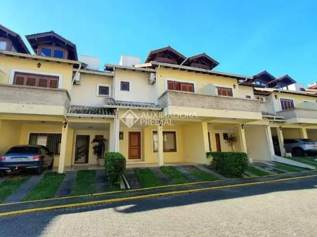 Casa / Sobrado em Condomínio para Venda em Porto Alegre/RS Cavalhada 3 Quartos