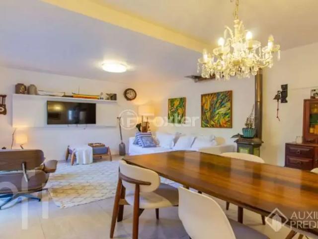 Casa / Sobrado em Condomínio para Venda em Porto Alegre/RS Chácara das Pedras 3 Quartos