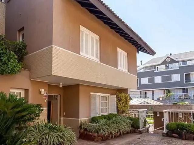 Casa / Sobrado em Condomínio para Venda em Porto Alegre/RS Chácara das Pedras 3 Quartos