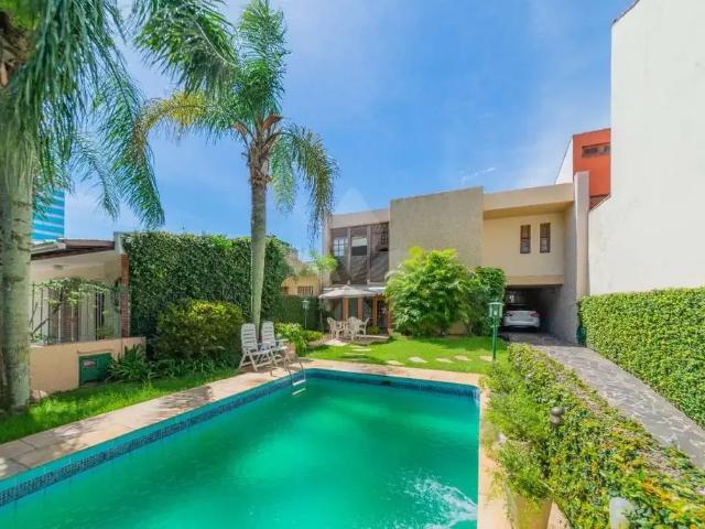 Casa / Sobrado em Condomínio para Venda em Porto Alegre/RS Chácara das Pedras 3 Quartos