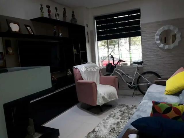 Casa / Sobrado em Condomínio para Venda em Porto Alegre/RS Cidade Baixa 2 Quartos