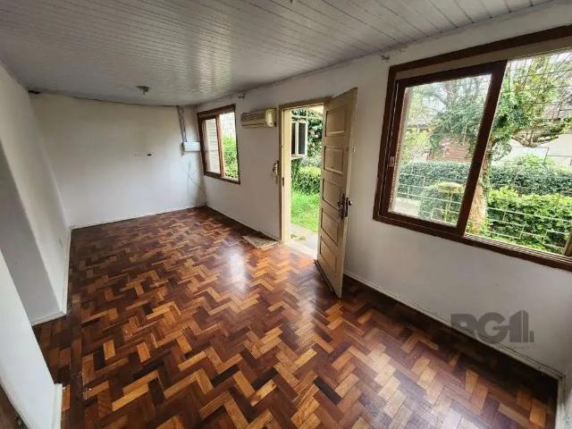 Casa / Sobrado em Condomínio para Venda em Porto Alegre/RS Cristal 3 Quartos