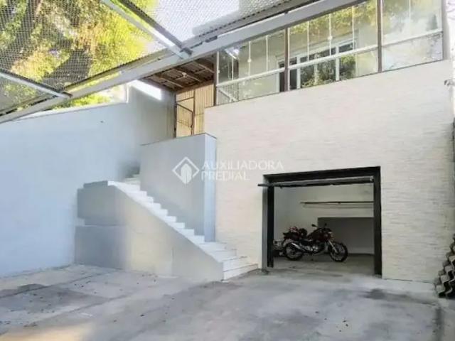 Casa / Sobrado em Condomínio para Venda em Porto Alegre/RS Cristal 4 Quartos