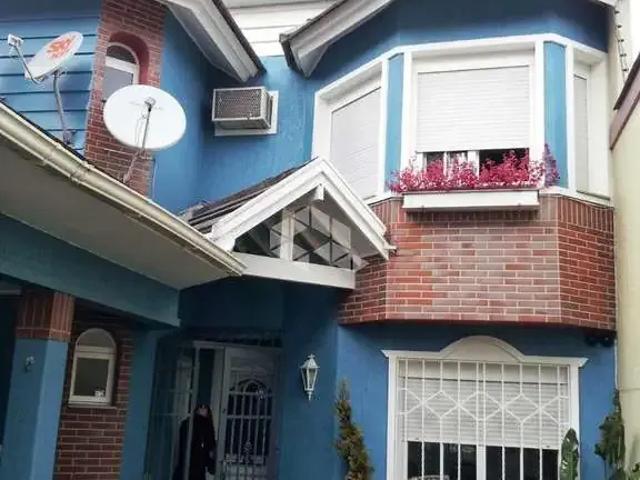 Casa / Sobrado em Condomínio para Venda em Porto Alegre/RS Cristo Redentor 3 Quartos