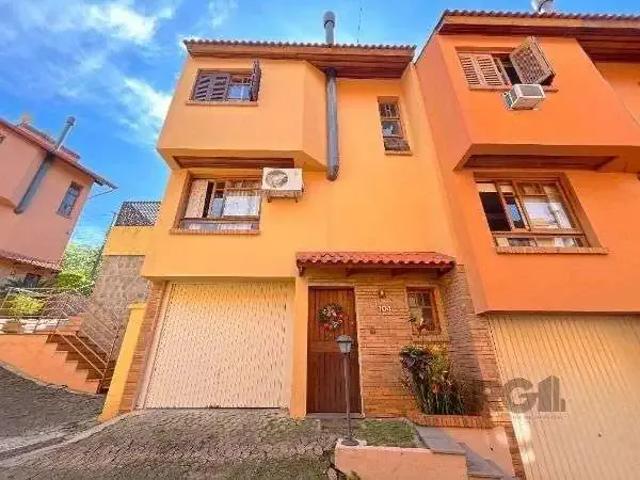 Casa / Sobrado em Condomínio para Venda em Porto Alegre/RS Espírito Santo 3 Quartos