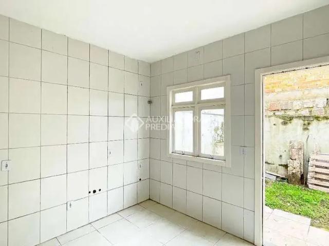 Casa / Sobrado em Condomínio para Venda em Porto Alegre/RS Guarujá 3 Quartos