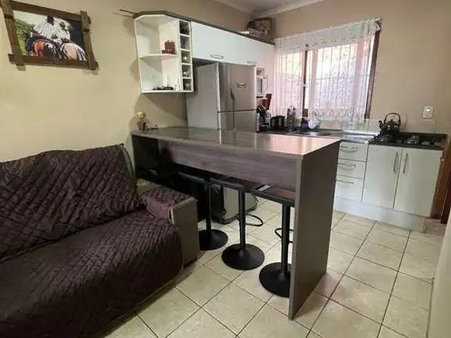 Casa / Sobrado em Condomínio para Venda em Porto Alegre/RS Guarujá 1 Quartos