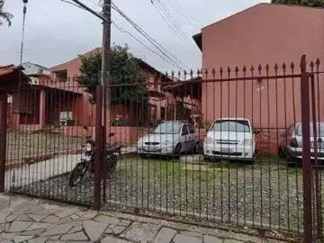 Casa / Sobrado em Condomínio para Venda em Porto Alegre/RS Guarujá 2 Quartos
