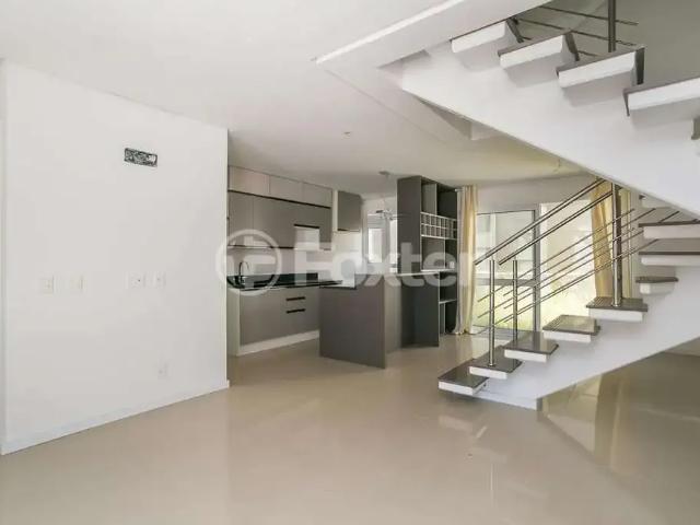 Casa / Sobrado em Condomínio para Venda em Porto Alegre/RS Glória 3 Quartos