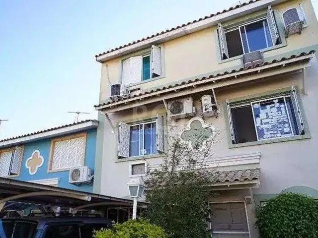 Casa / Sobrado em Condomínio para Venda em Porto Alegre/RS Humaitá 3 Quartos