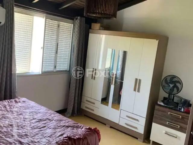 Casa / Sobrado em Condomínio para Venda em Porto Alegre/RS Humaitá 2 Quartos