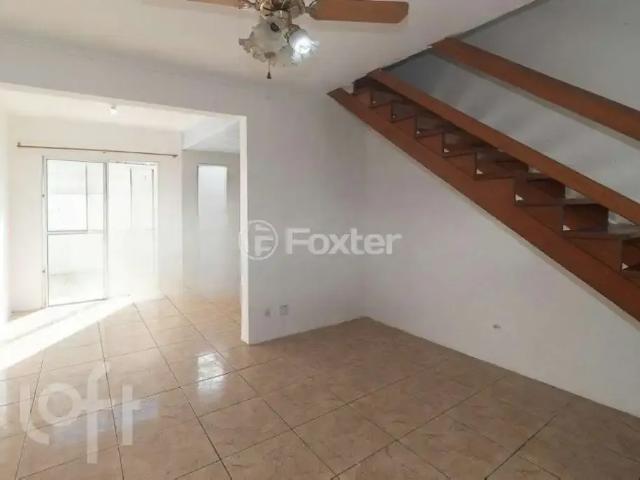 Casa / Sobrado em Condomínio para Venda em Porto Alegre/RS Humaitá 2 Quartos