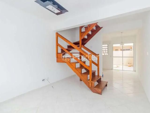 Casa / Sobrado em Condomínio para Venda em Porto Alegre/RS Humaitá 2 Quartos