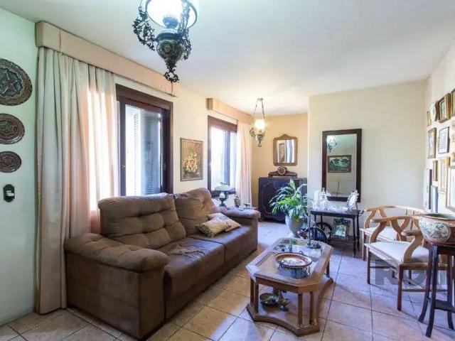 Casa / Sobrado em Condomínio para Venda em Porto Alegre/RS Hípica 4 Quartos