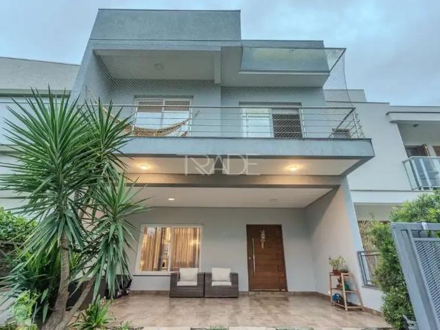 Casa / Sobrado em Condomínio para Venda em Porto Alegre/RS Hípica 4 Quartos