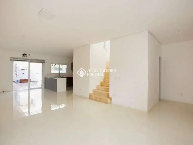 Casa / Sobrado em Condomínio para Venda em Porto Alegre/RS Hípica 4 Quartos