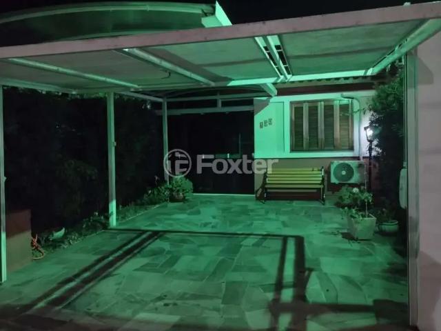 Casa / Sobrado em Condomínio para Venda em Porto Alegre/RS Hípica 2 Quartos