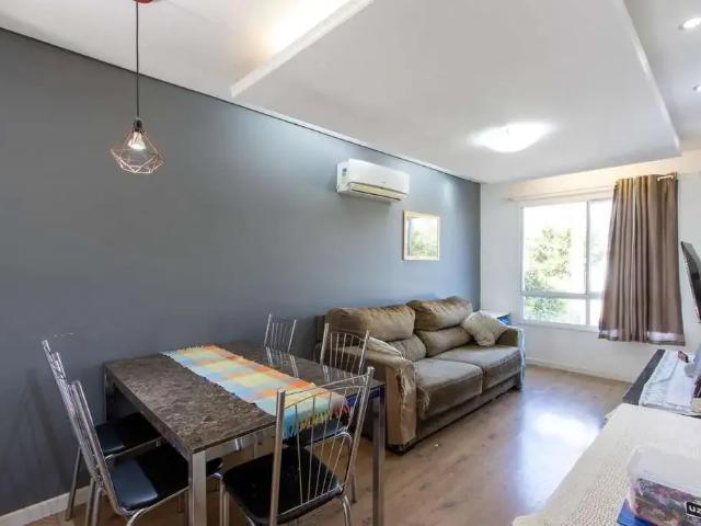 Casa / Sobrado em Condomínio para Venda em Porto Alegre/RS Hípica 2 Quartos