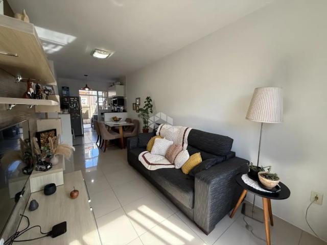 Casa / Sobrado em Condomínio para Venda em Porto Alegre/RS Hípica 2 Quartos