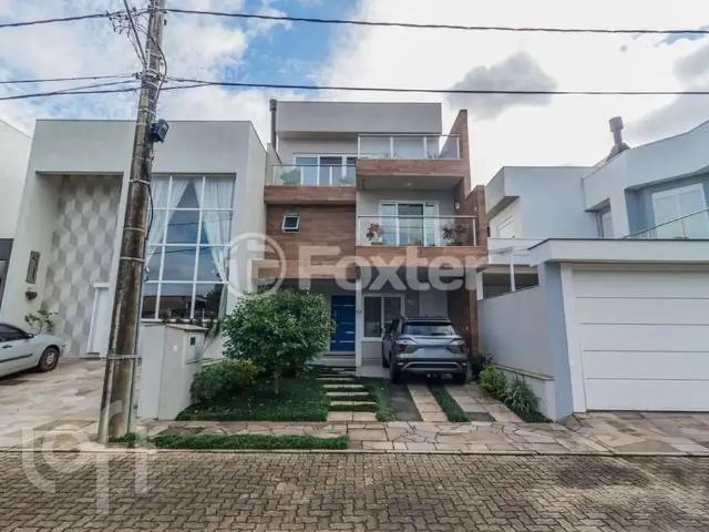 Casa / Sobrado em Condomínio para Venda em Porto Alegre/RS Hípica 3 Quartos