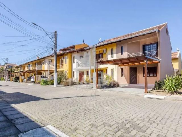 Casa / Sobrado em Condomínio para Venda em Porto Alegre/RS Hípica 3 Quartos