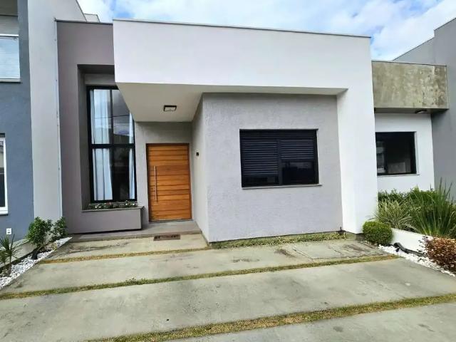 Casa / Sobrado em Condomínio para Venda em Porto Alegre/RS Hípica 3 Quartos