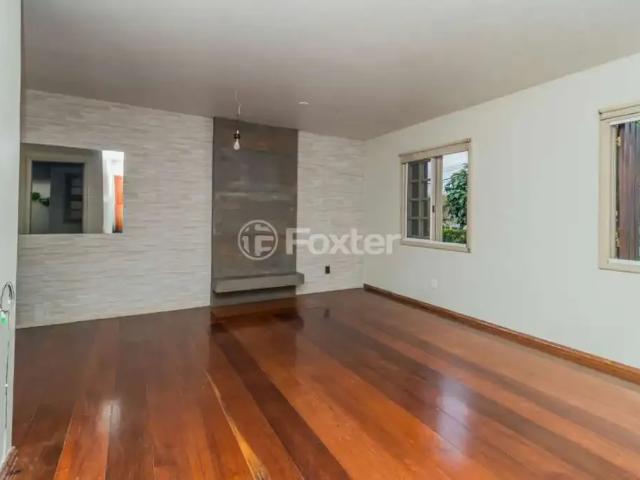 Casa / Sobrado em Condomínio para Venda em Porto Alegre/RS Hípica 3 Quartos