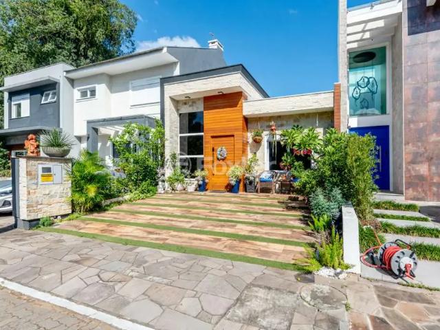 Casa / Sobrado em Condomínio para Venda em Porto Alegre/RS Hípica 3 Quartos