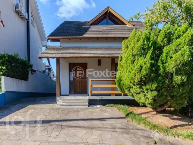 Casa / Sobrado em Condomínio para Venda em Porto Alegre/RS Hípica 3 Quartos