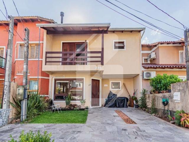 Casa / Sobrado em Condomínio para Venda em Porto Alegre/RS Hípica 3 Quartos