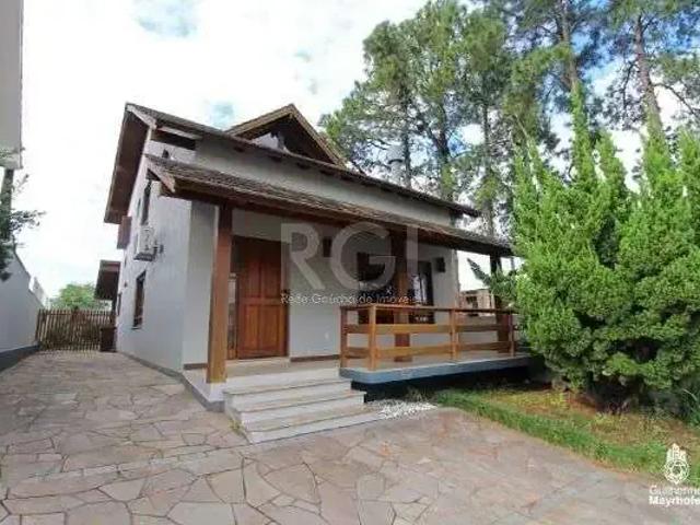 Casa / Sobrado em Condomínio para Venda em Porto Alegre/RS Hípica 3 Quartos