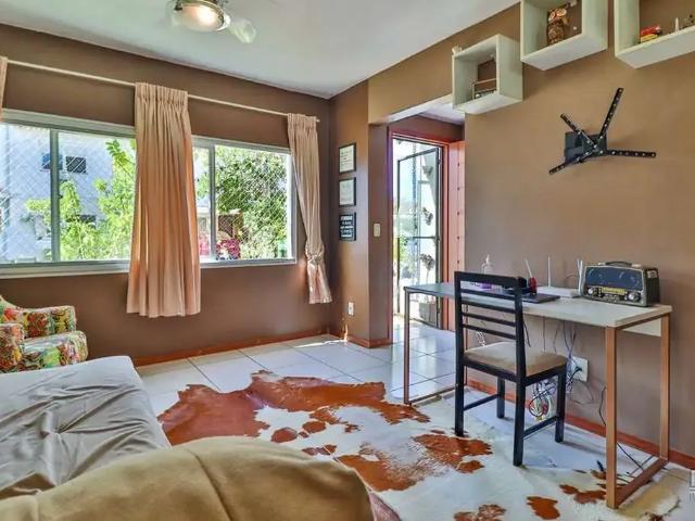 Casa / Sobrado em Condomínio para Venda em Porto Alegre/RS Hípica 3 Quartos