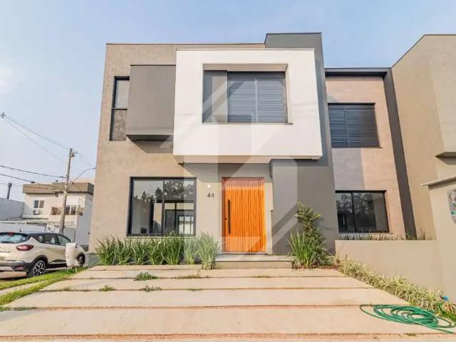 Casa / Sobrado em Condomínio para Venda em Porto Alegre/RS Hípica 3 Quartos
