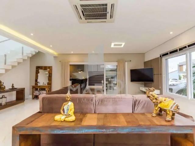 Casa / Sobrado em Condomínio para Venda em Porto Alegre/RS Hípica 3 Quartos