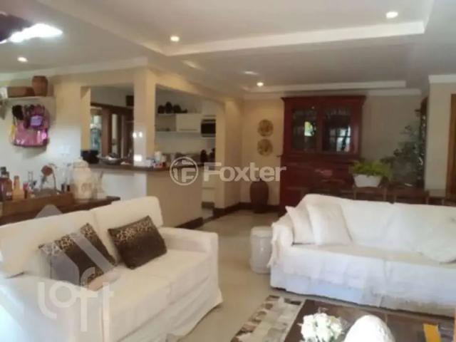 Casa / Sobrado em Condomínio para Venda em Porto Alegre/RS Hípica 3 Quartos