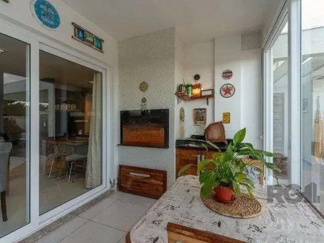 Casa / Sobrado em Condomínio para Venda em Porto Alegre/RS Hípica 3 Quartos