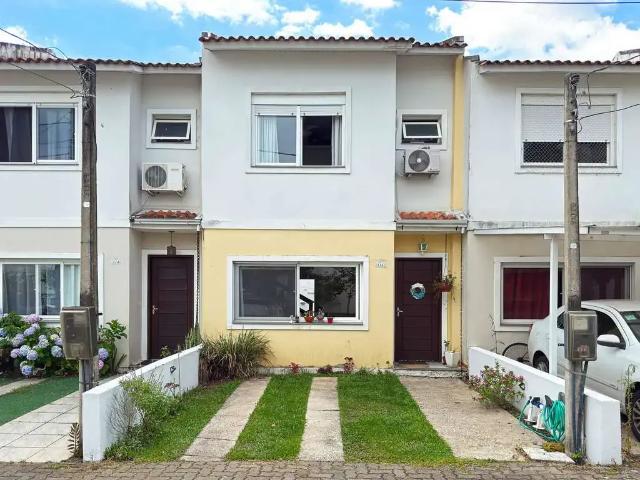 Casa / Sobrado em Condomínio para Venda em Porto Alegre/RS Hípica 3 Quartos