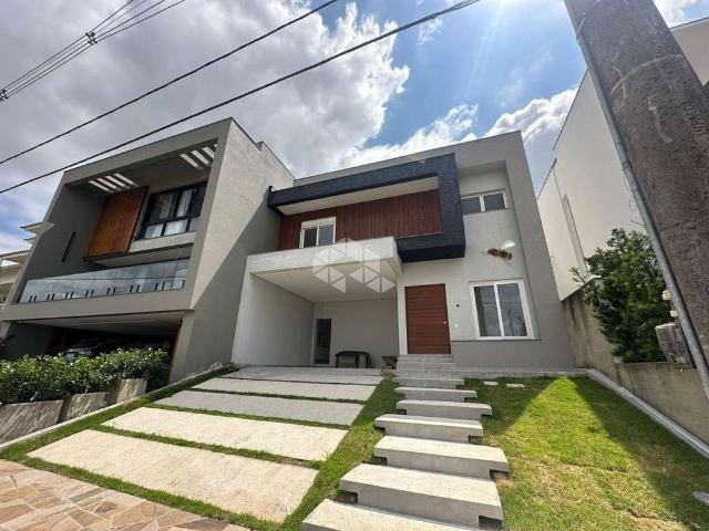Casa / Sobrado em Condomínio para Venda em Porto Alegre/RS Hípica 3 Quartos