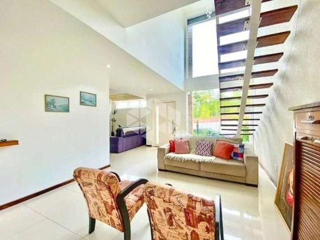 Casa / Sobrado em Condomínio para Venda em Porto Alegre/RS Hípica 3 Quartos