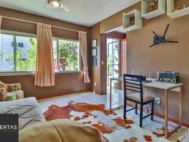 Casa / Sobrado em Condomínio para Venda em Porto Alegre/RS Hípica 3 Quartos