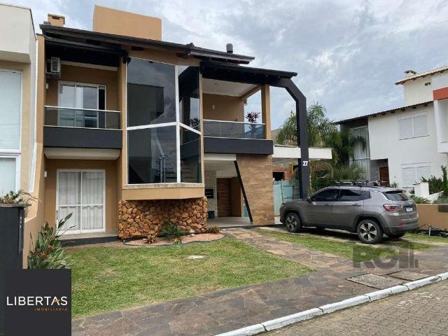 Casa / Sobrado em Condomínio para Venda em Porto Alegre/RS Hípica 3 Quartos