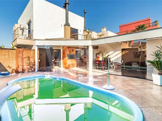 Casa / Sobrado em Condomínio para Venda em Porto Alegre/RS Hípica 3 Quartos