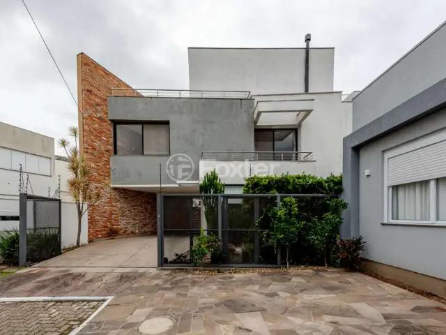 Casa / Sobrado em Condomínio para Venda em Porto Alegre/RS Hípica 3 Quartos