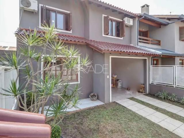 Casa / Sobrado em Condomínio para Venda em Porto Alegre/RS Hípica 3 Quartos