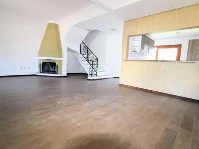 Casa / Sobrado em Condomínio para Venda em Porto Alegre/RS Hípica 3 Quartos