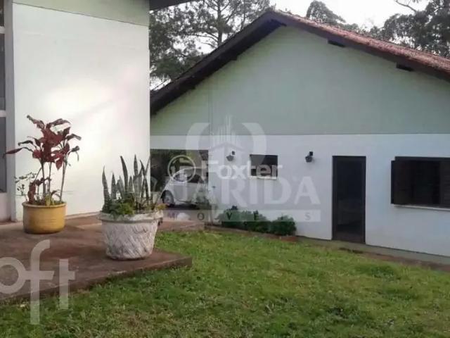 Casa / Sobrado em Condomínio para Venda em Porto Alegre/RS Hípica 3 Quartos